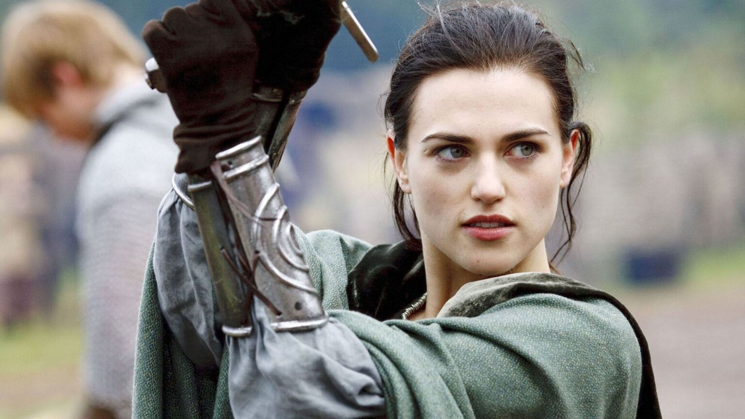 Supergirl: Katie McGrath entra en acción como Lena Luthor - Geeky